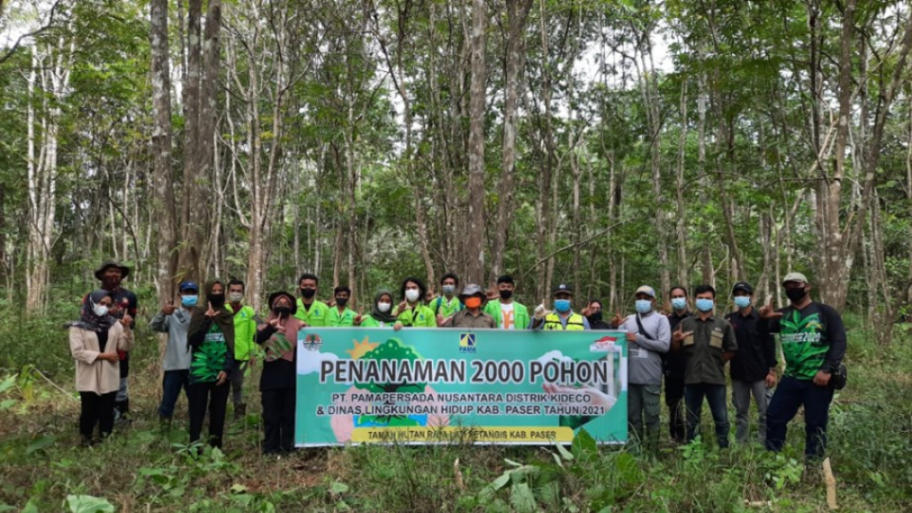 PT Pama Distrik Kideco Tanam 2.000 Pohon di Tahura Lati Petangis