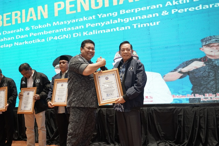 Makmur Terima Penghargaan P4GN, Kepala BNN RI Kunker ke Kaltim