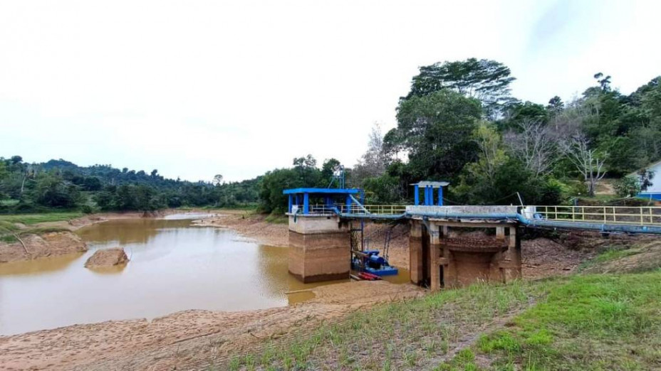 Embung Sei Bolong Mengering, Perumda Tirta Taka Nunukan Distribusikan Air Bergilir ke Pelanggan