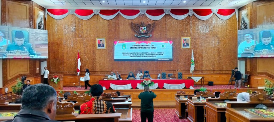 DPRD Kutim Gelar Rapat Paripurna ke X, Bahas Nota Penjelasan Bupati ... DPRD Kutim Gelar Rapat Paripurna ke X, Bahas Nota Penjelasan Bupati ...